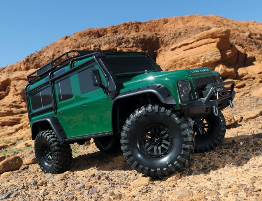 Traxxas TRX-4 Scale & Trail Crawler Land Rover Defender Green RTR ...